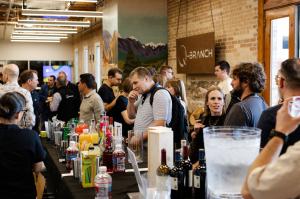 2024 Open Bar Costs | Weddings, Parties & More (Average Prices)